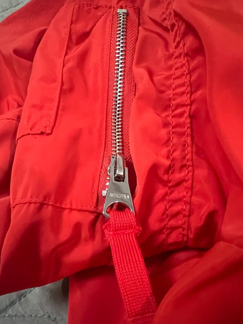 ORIG BERSHKA BOMBER RED JACKET MED SIZE, Women's Fashion, Coats ...