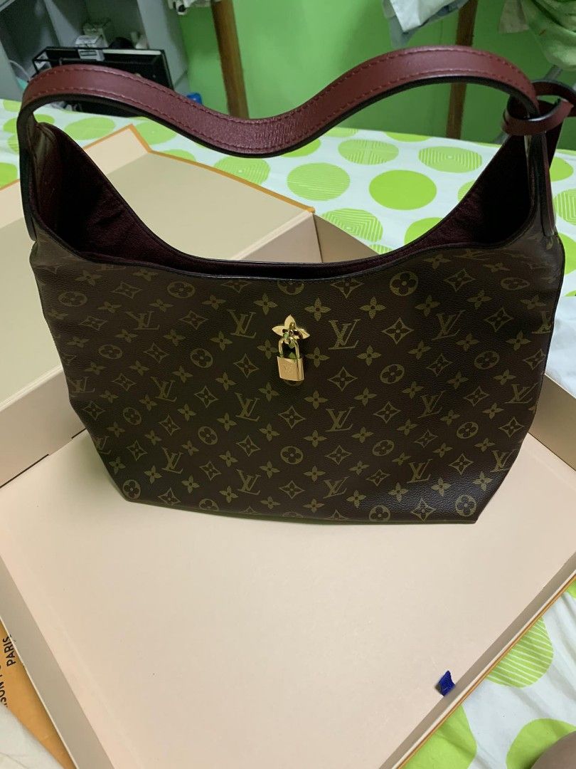 Original LOuis Vuitton flower hobo, Women's Fashion, Bags & Wallets ...