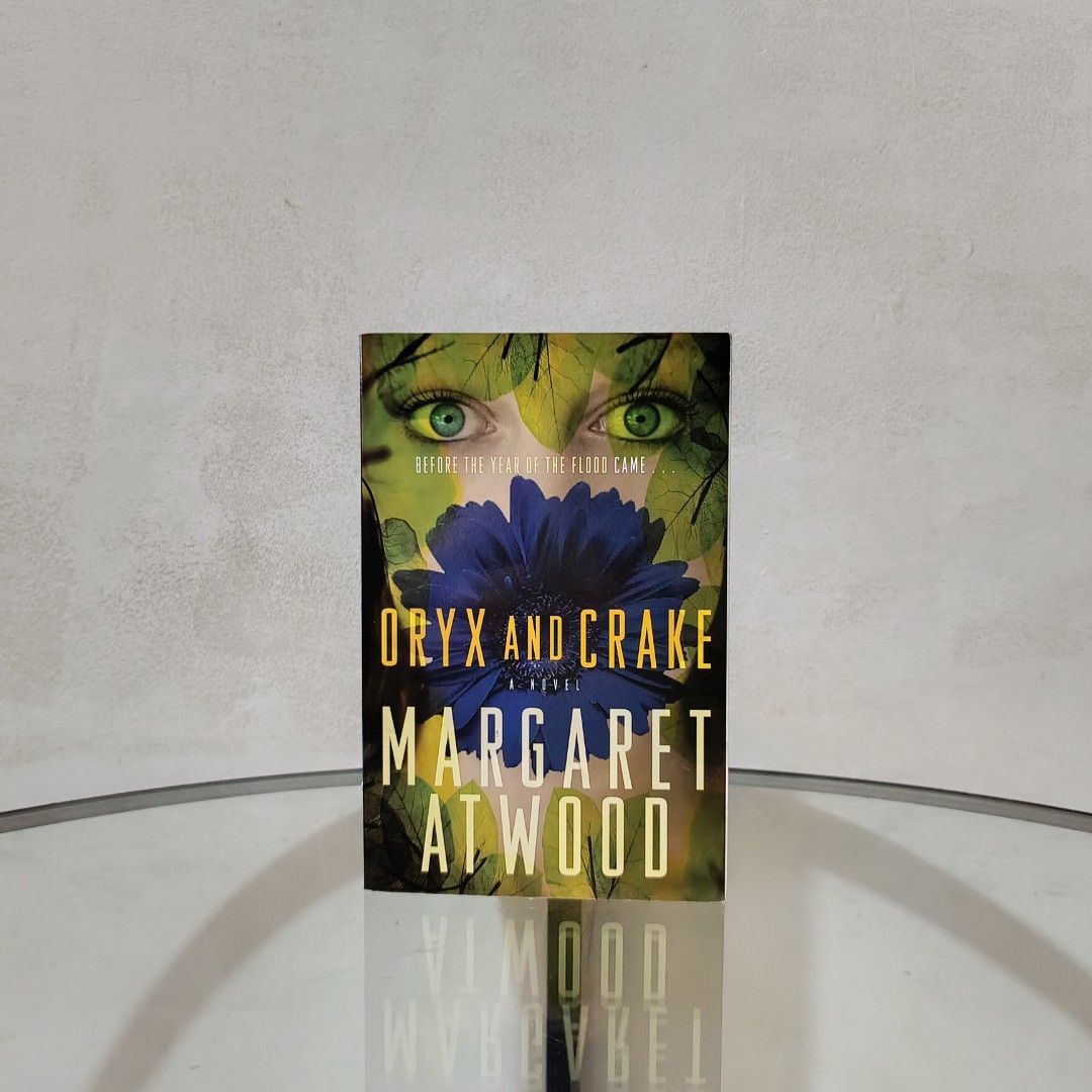 Oryx and Crake by Margaret Atwood, Hobbies & Toys, Books & Magazines ...