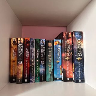 Percy Jackson 5-Book Series: The Heros of Olympus, Hobbies & Toys ...