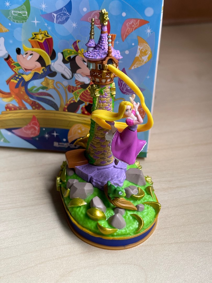 Rapunzel from Tokyo Disneyland Harmony in Colour Parade series, Hobbies ...