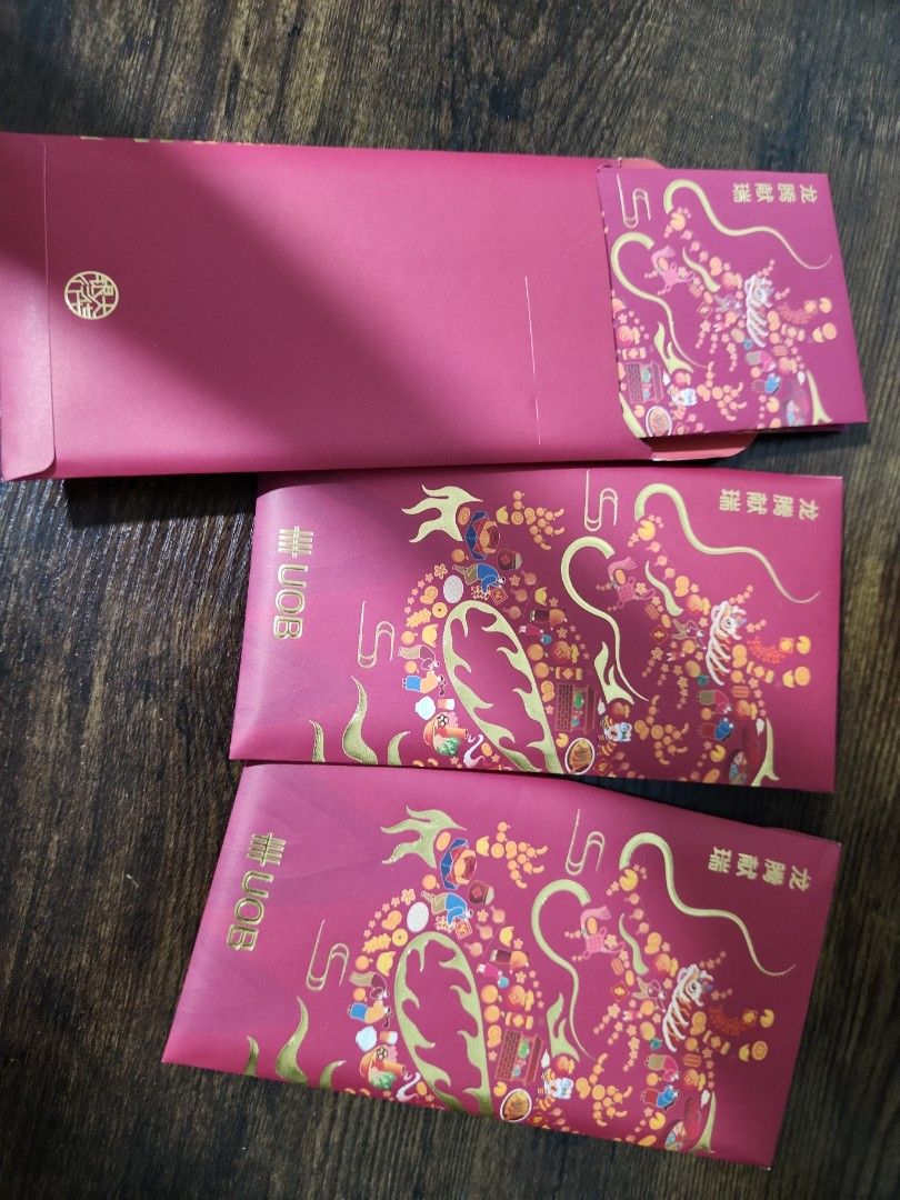 Red Packet / Ang Pow dragon year UOB bank, Everything Else on Carousell