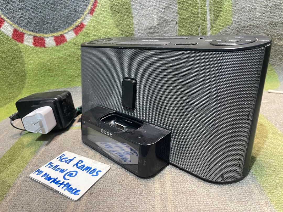 Sony ipod dock Radio Clock AM FM 220v Good sounds complete FM and AM ...