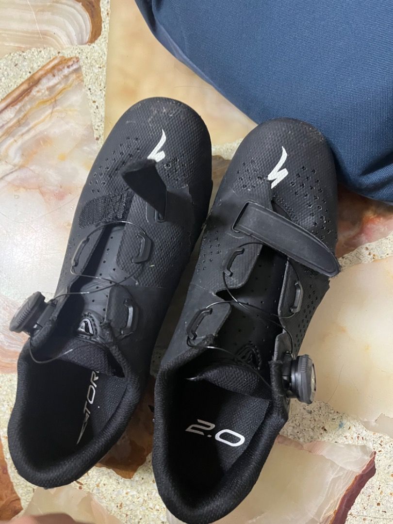 specialized torch 2.0 + shimano cleats FULLSET, Sports Equipment ...