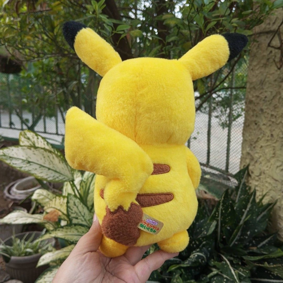 T-ARTS Nintendo POKEMON Picachu Plush Toy, Hobbies & Toys, Toys & Games ...