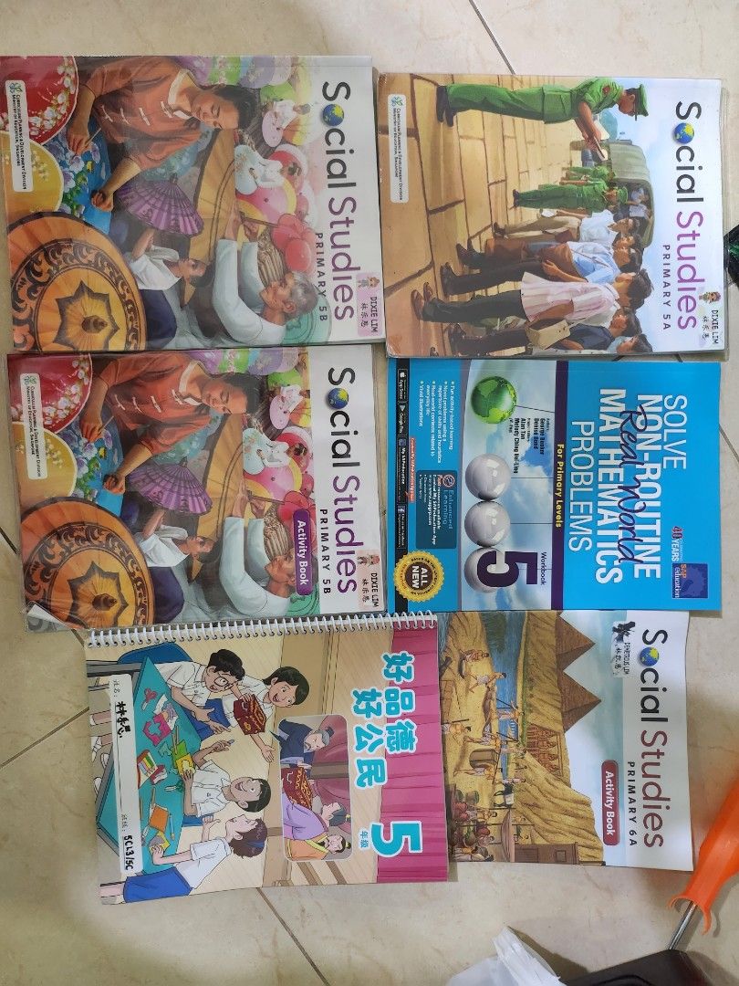 Textbooks to give awat, Hobbies & Toys, Books & Magazines, Textbooks on ...