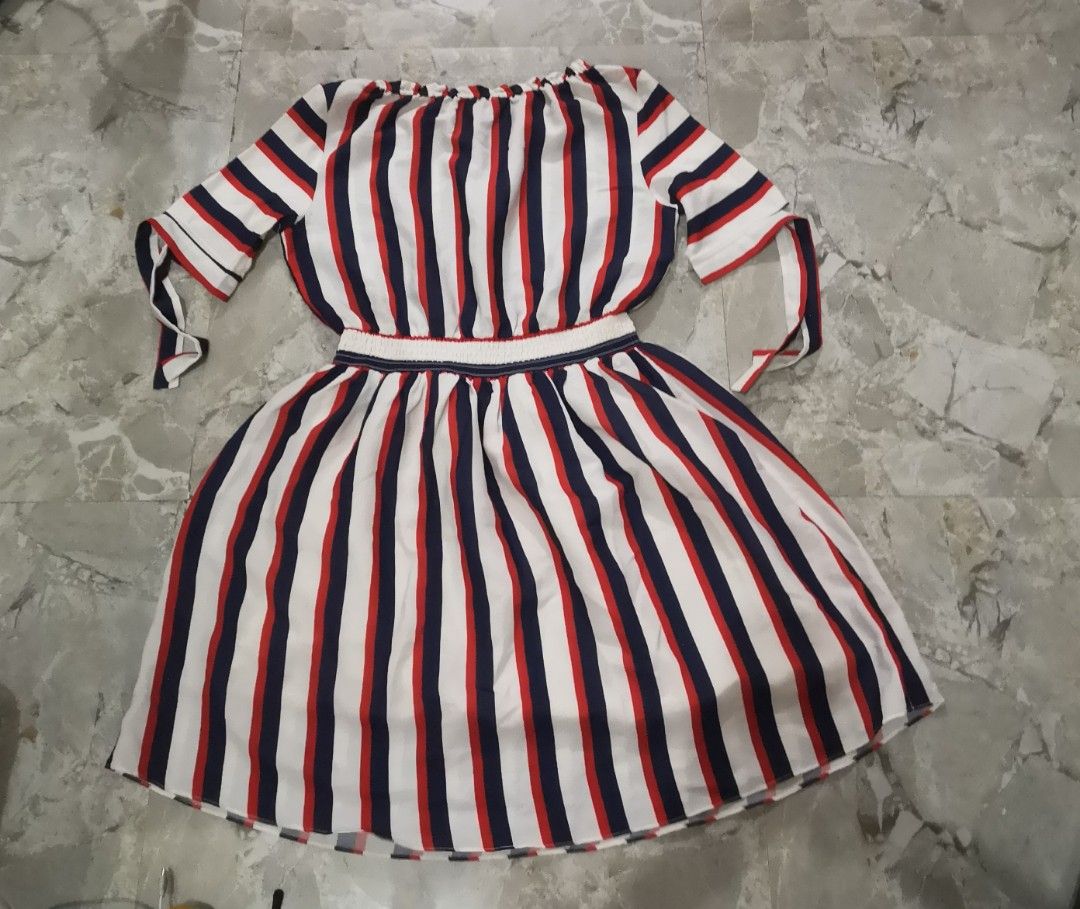 Tri color Dress, Women's Fashion, Dresses & Sets, Dresses on Carousell