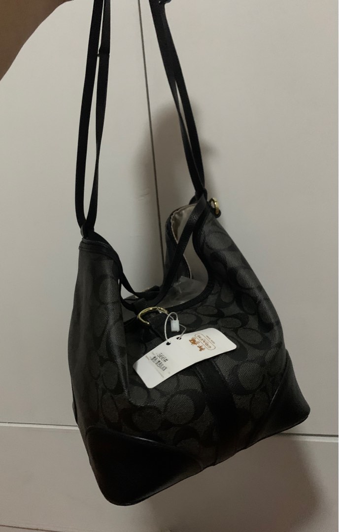 Two-way bag, Women's Fashion, Bags & Wallets, Shoulder Bags on Carousell