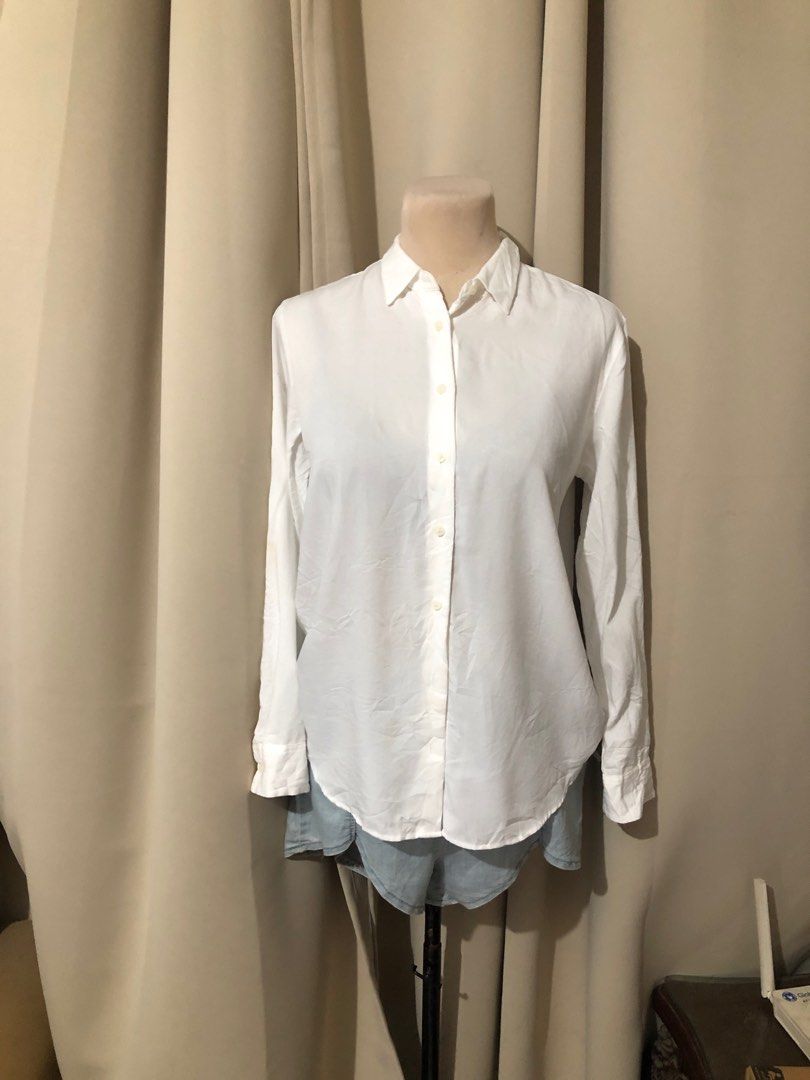 UNIQLO BASIC TOP, Women's Fashion, Tops, Others Tops on Carousell