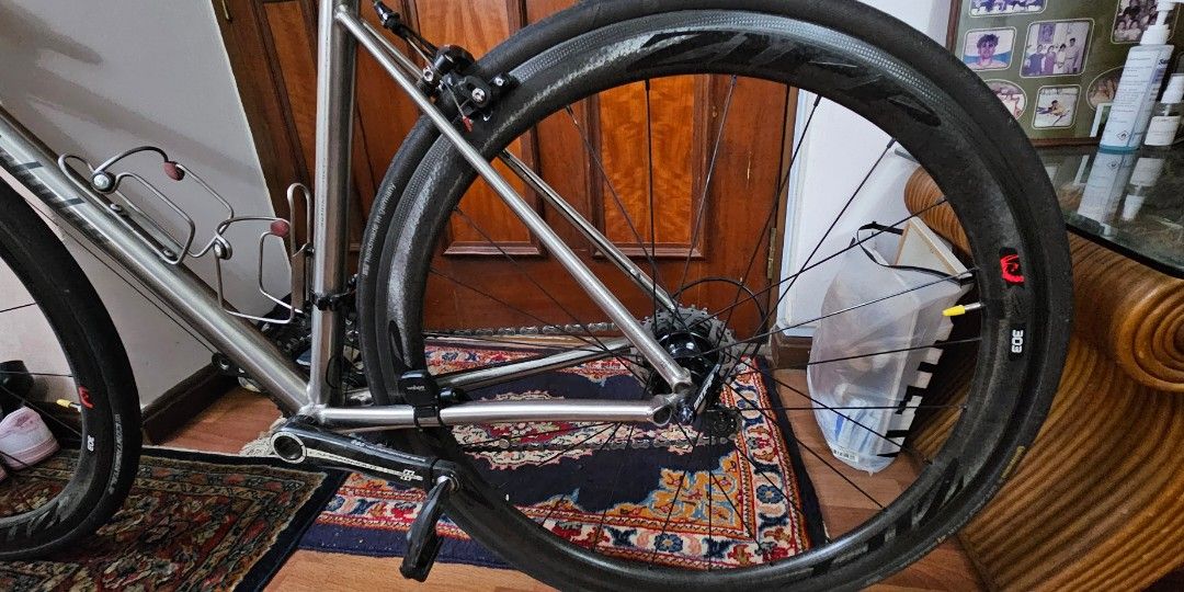 Van Nicholas Zephyr Titanium Road Bike, Sports Equipment, Bicycles ...