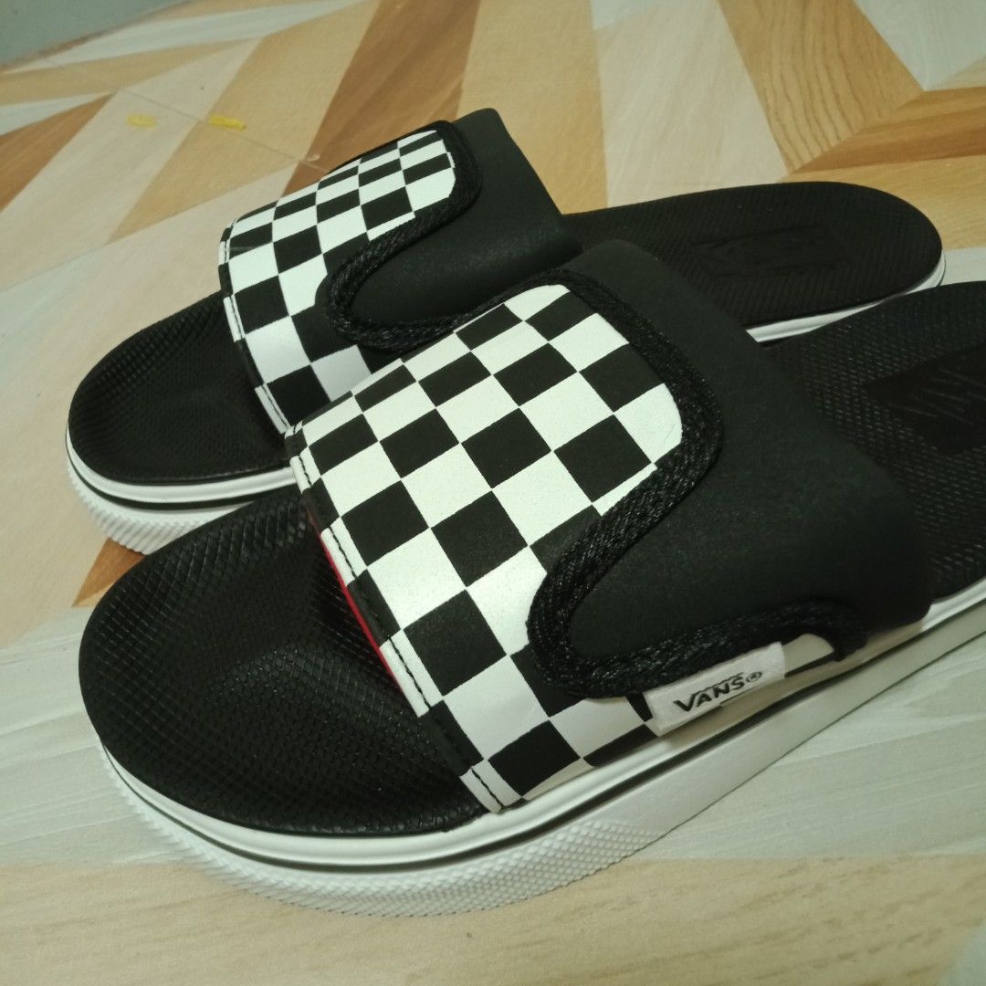 vans checkerboard slides, Men's Fashion, Footwear, Slippers & Slides on ...