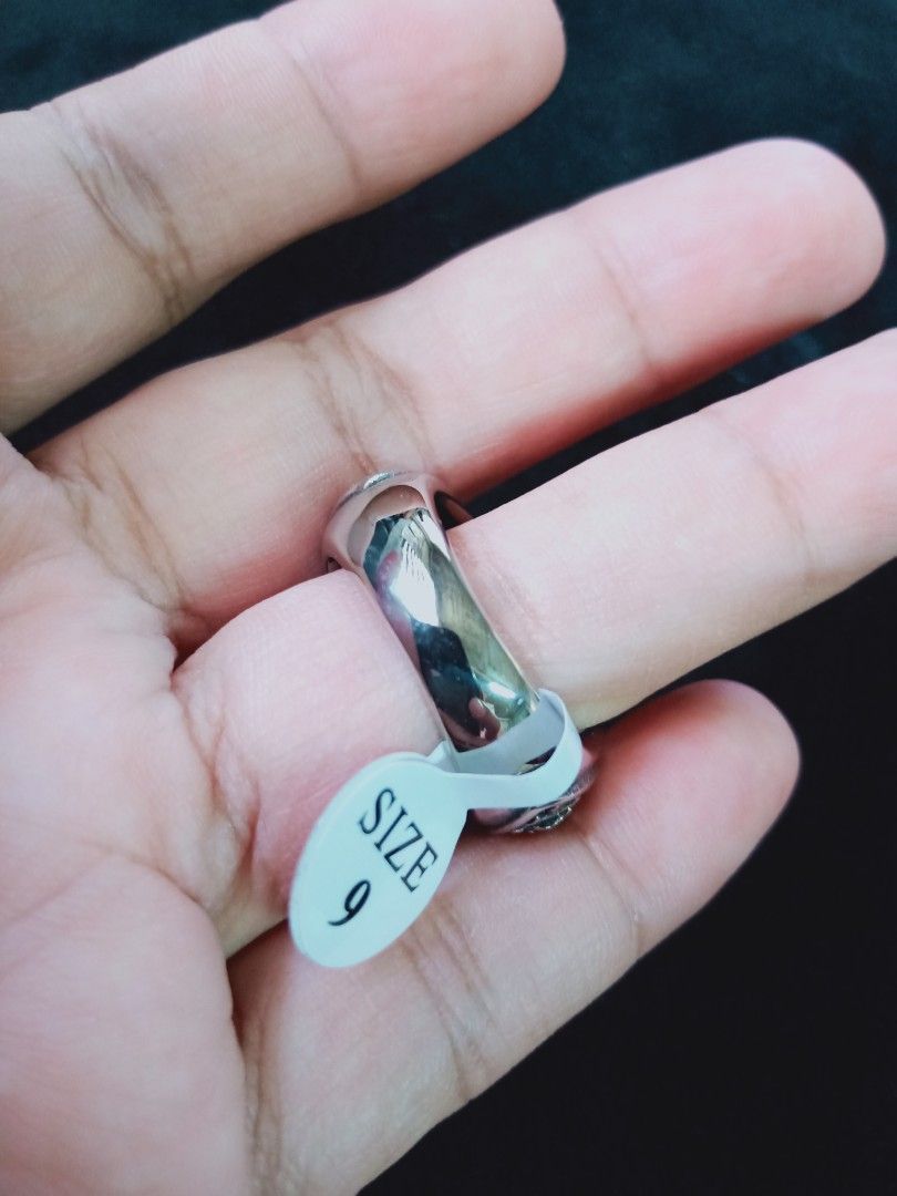 Vintage Knuckle Ring, Men's Fashion, Watches & Accessories, Jewelry on ...