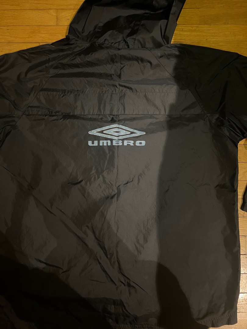Vintage Umbro Windbreaker, Men's Fashion, Coats, Jackets and Outerwear on Carousell