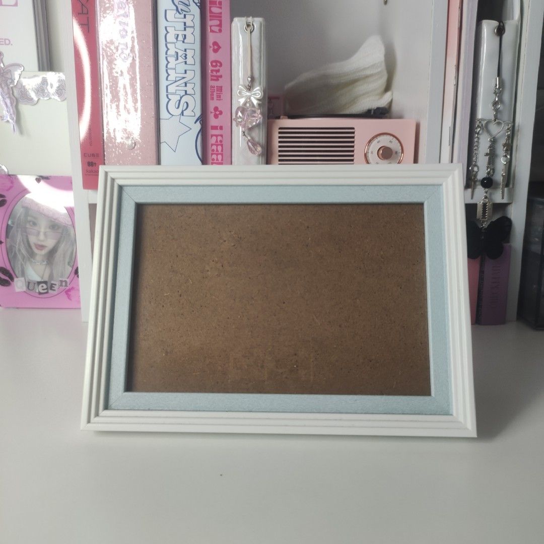 white and blue a6 photo frame, Furniture & Home Living, Home Decor ...