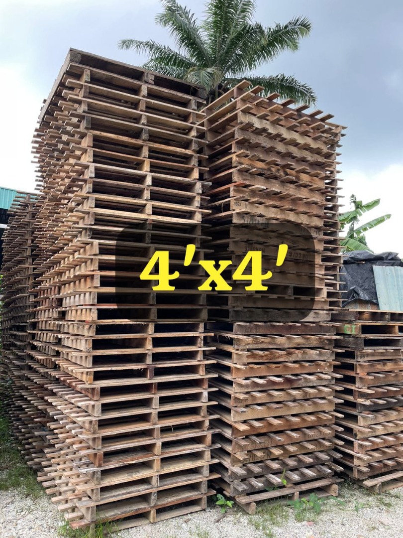 wood pallet 4x4, Furniture & Home Living, Outdoor Furniture on Carousell