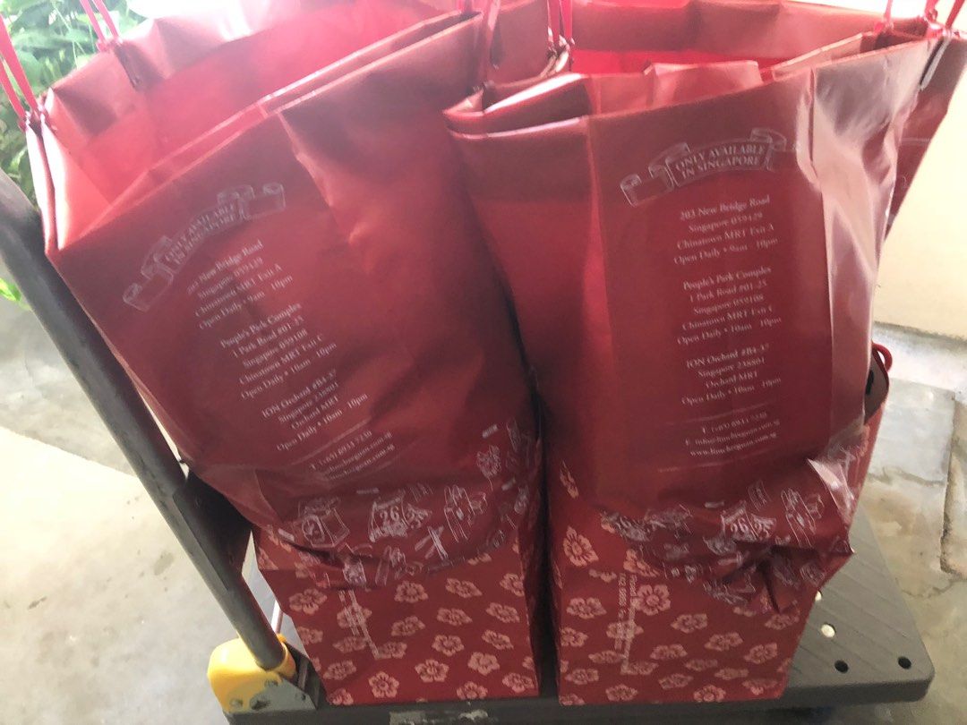 (1 - 8 Feb 2024) Queue for Lim Chee Guan Bak Kwa, Food & Drinks, Local ...