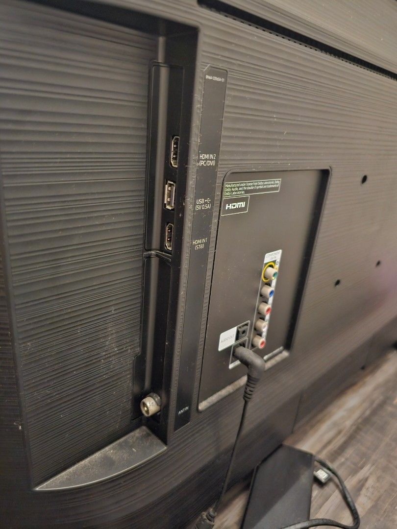 32 Inch Samsung TV (not smart), TV & Home Appliances, TV ...
