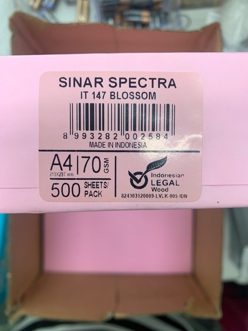 SINAR SPECTRA彩色影印紙 A4 70磅 500張1包, 書籍、休閒與玩具, 文具、藝術、手工藝, 其他用品在旋轉拍賣