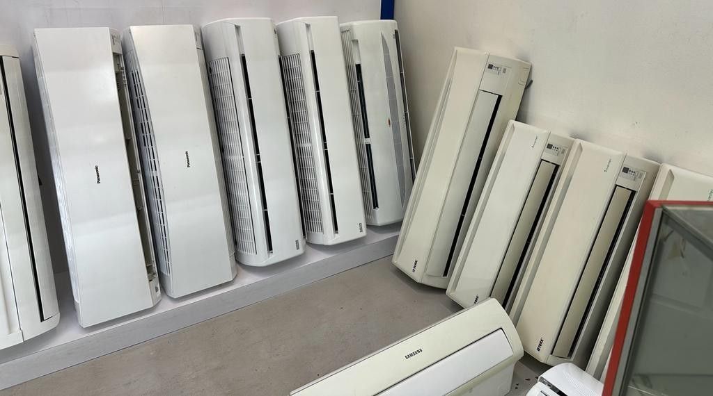 AirCond Ready Stock Acson Panasonic York Daikin midea Haier Mitsubishi ...