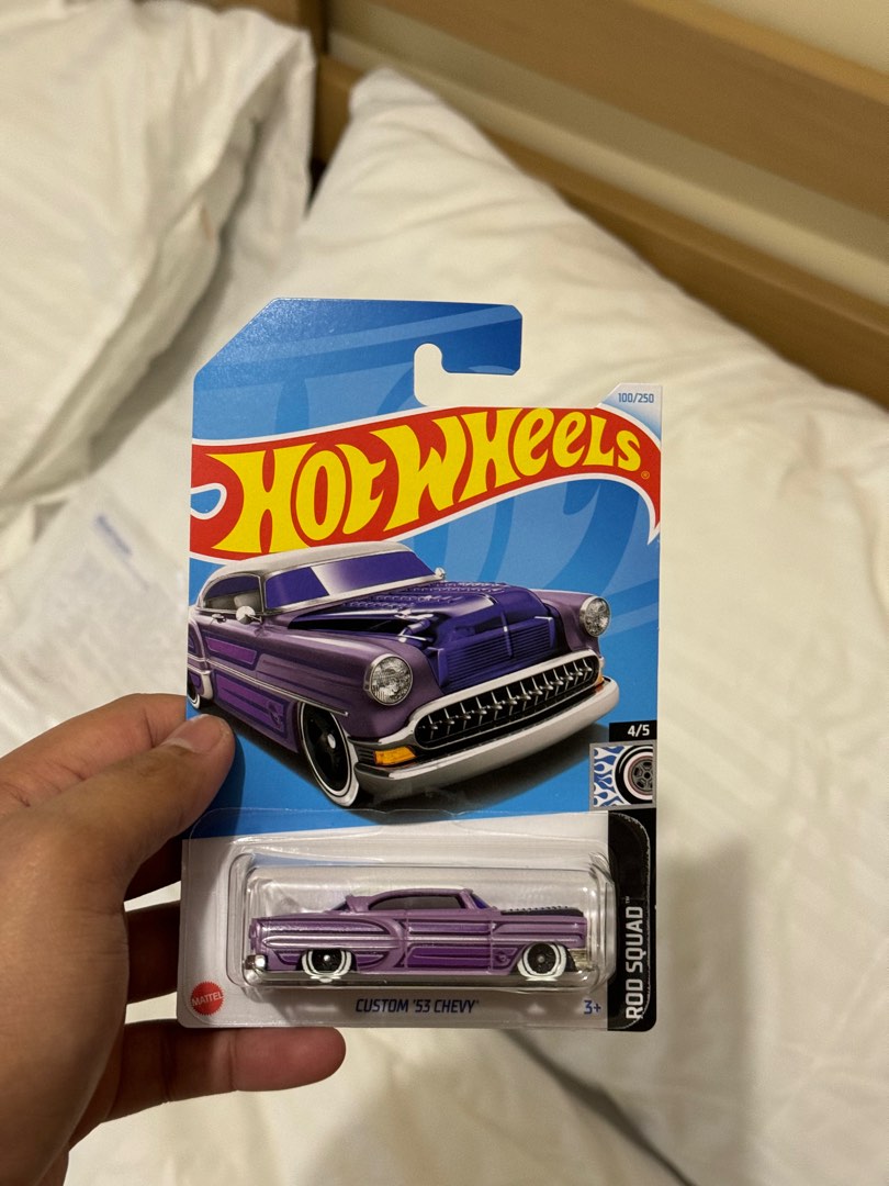 Basic Cars Hot Wheels, Hobbies & Toys, Toys & Games on Carousell