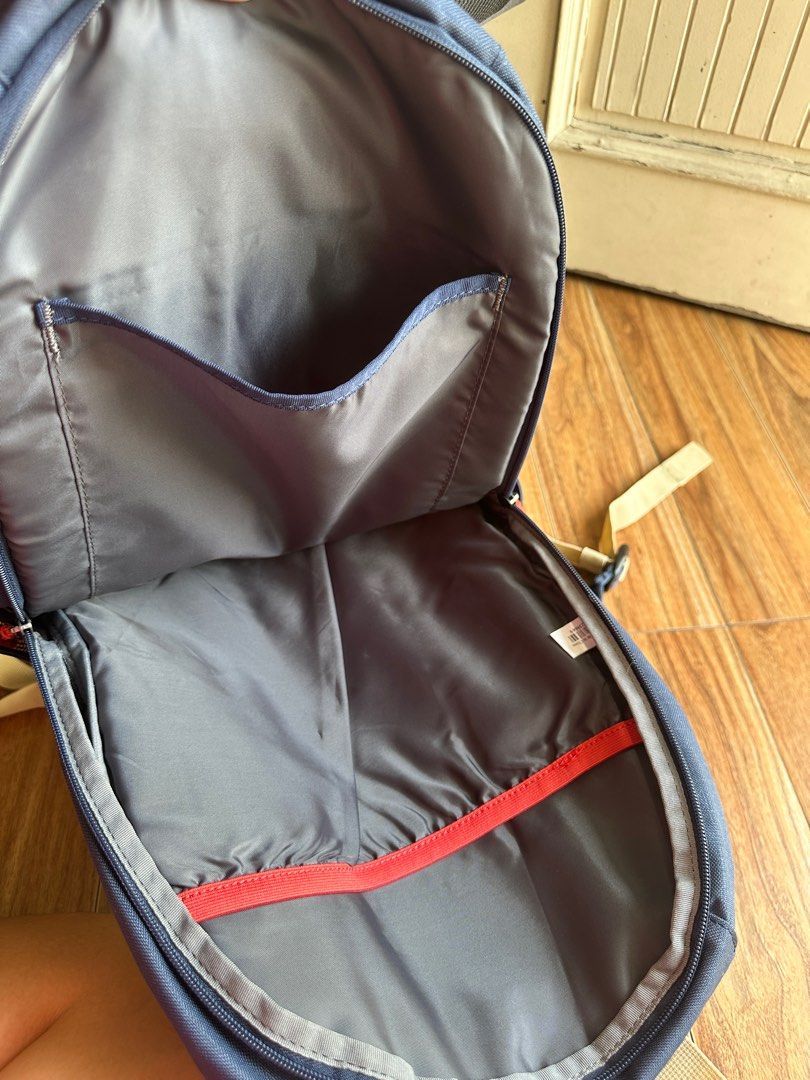 Case Logic Laptop Backpack, Men's Fashion, Bags, Backpacks on Carousell