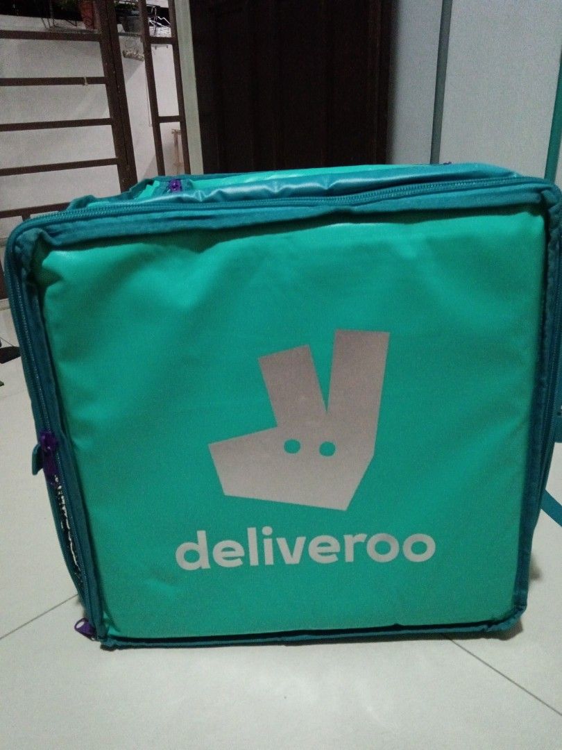 Deliveroo thermal bag, Men's Fashion, Bags, Backpacks on Carousell