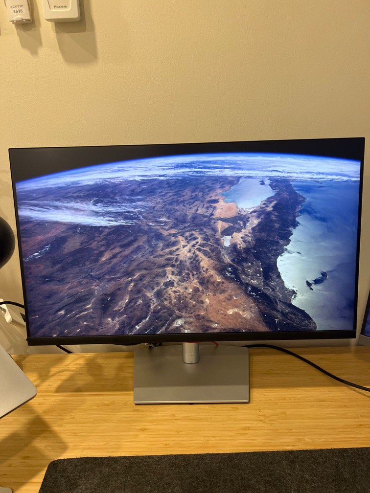 Dell 27 Inch USB C Hub Monitor Computers Tech Parts Accessories Monitor Screens On Carousell