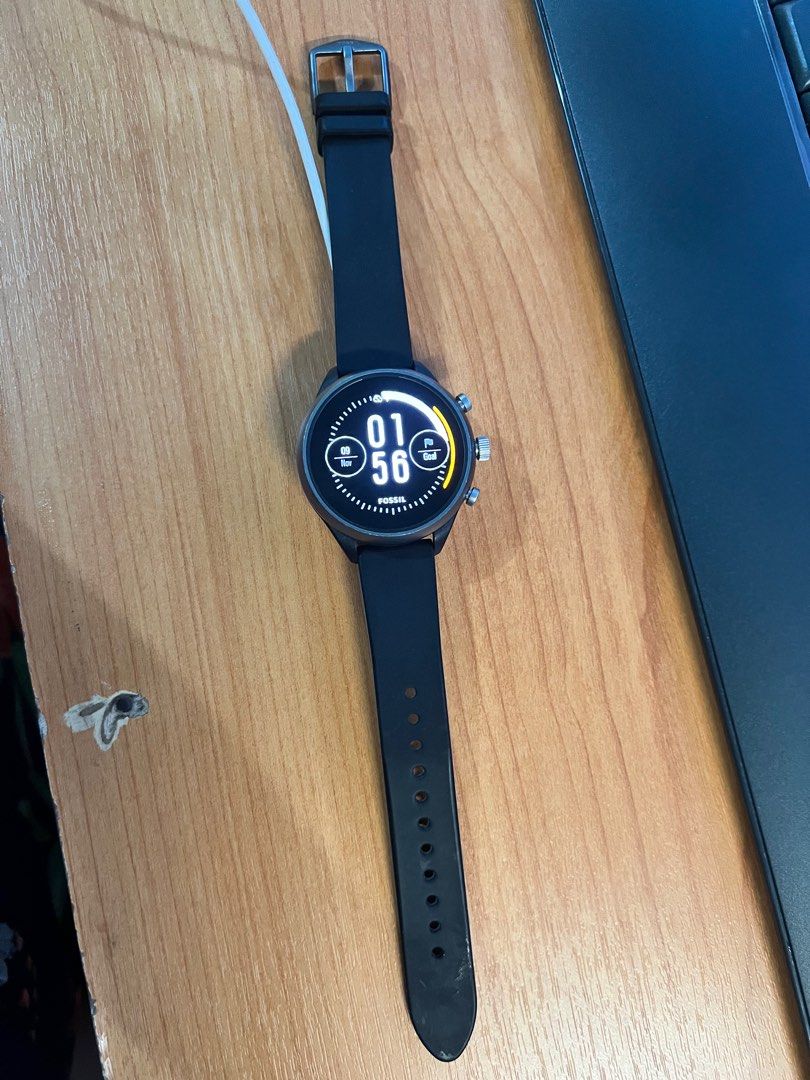 Fossil Sport Smart watch, Women's Fashion, Watches & Accessories ...