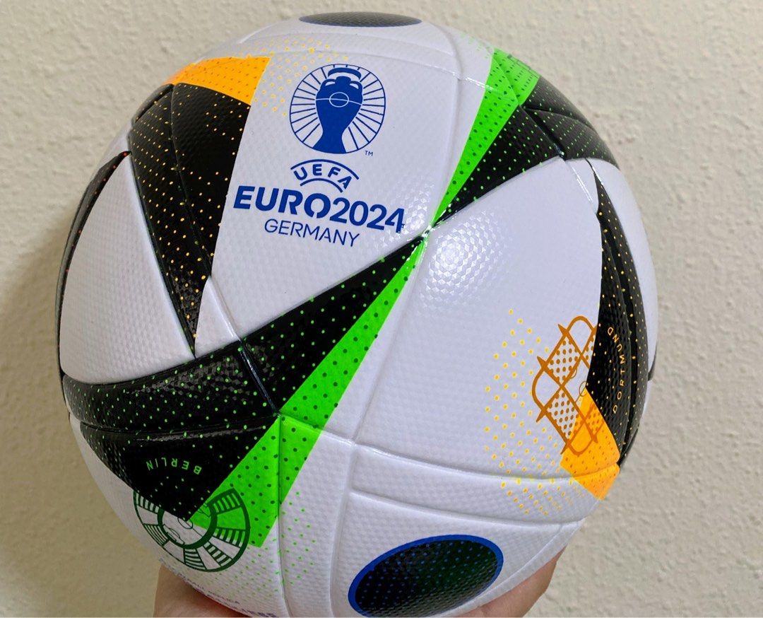 Fussal Ball Size:5, Sports Equipment, Sports & Games, Racket & Ball ...