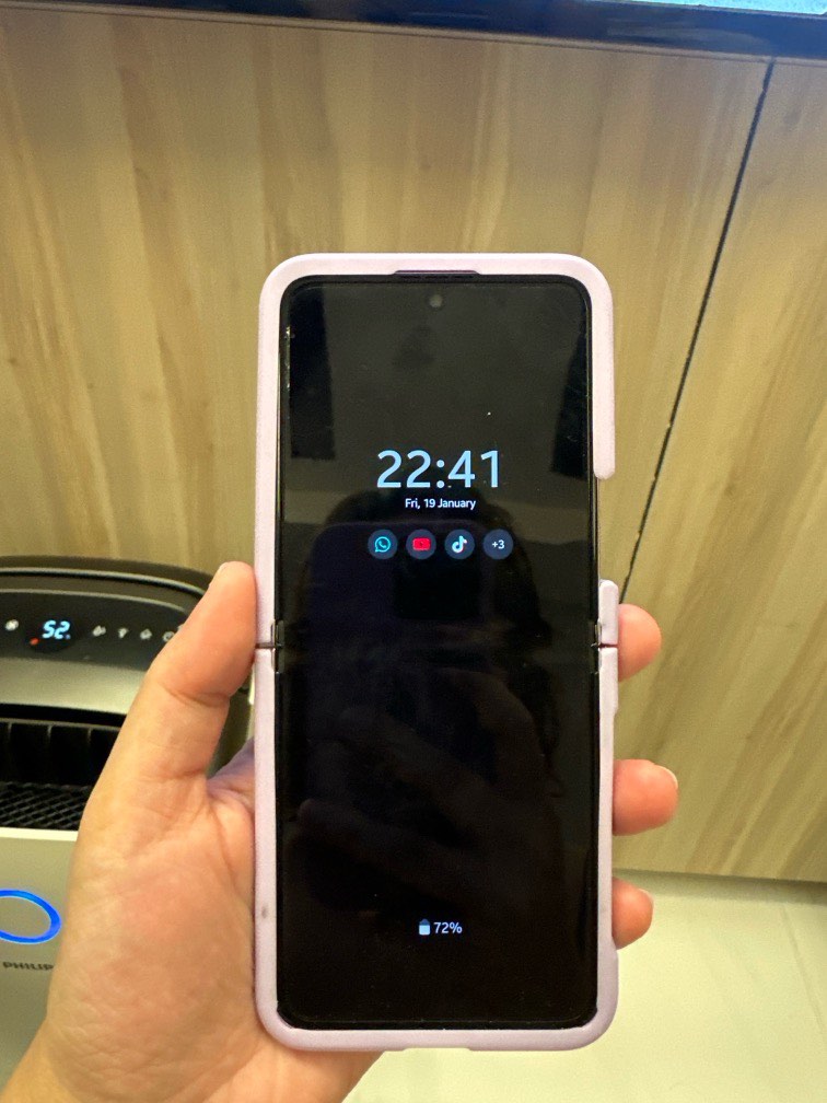 Galaxy Z Flip 5 Lavender 256GB, Mobile Phones & Gadgets, Mobile Phones ...