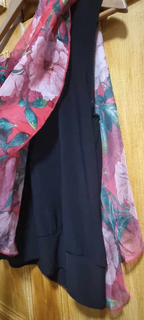 Gene Gozum Floral Top, Women's Fashion, Tops, Blouses on Carousell