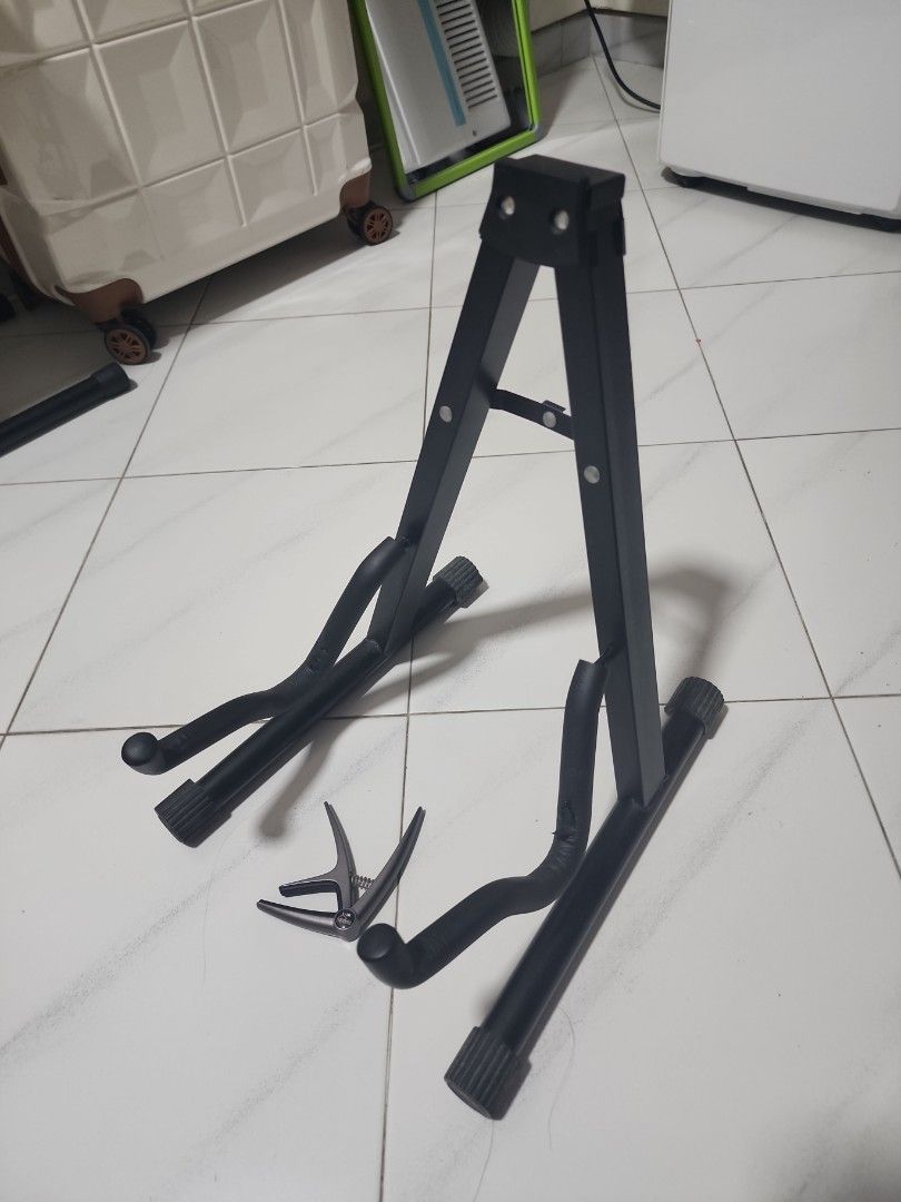 GUITAR STAND AND CAPO, Hobbies & Toys, Music & Media, Music Accessories ...