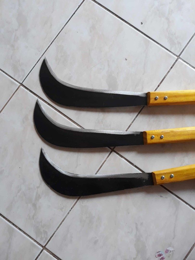 Halabas / Sickle Pang Gapas ng Damo Wooden Handle, Furniture & Home ...