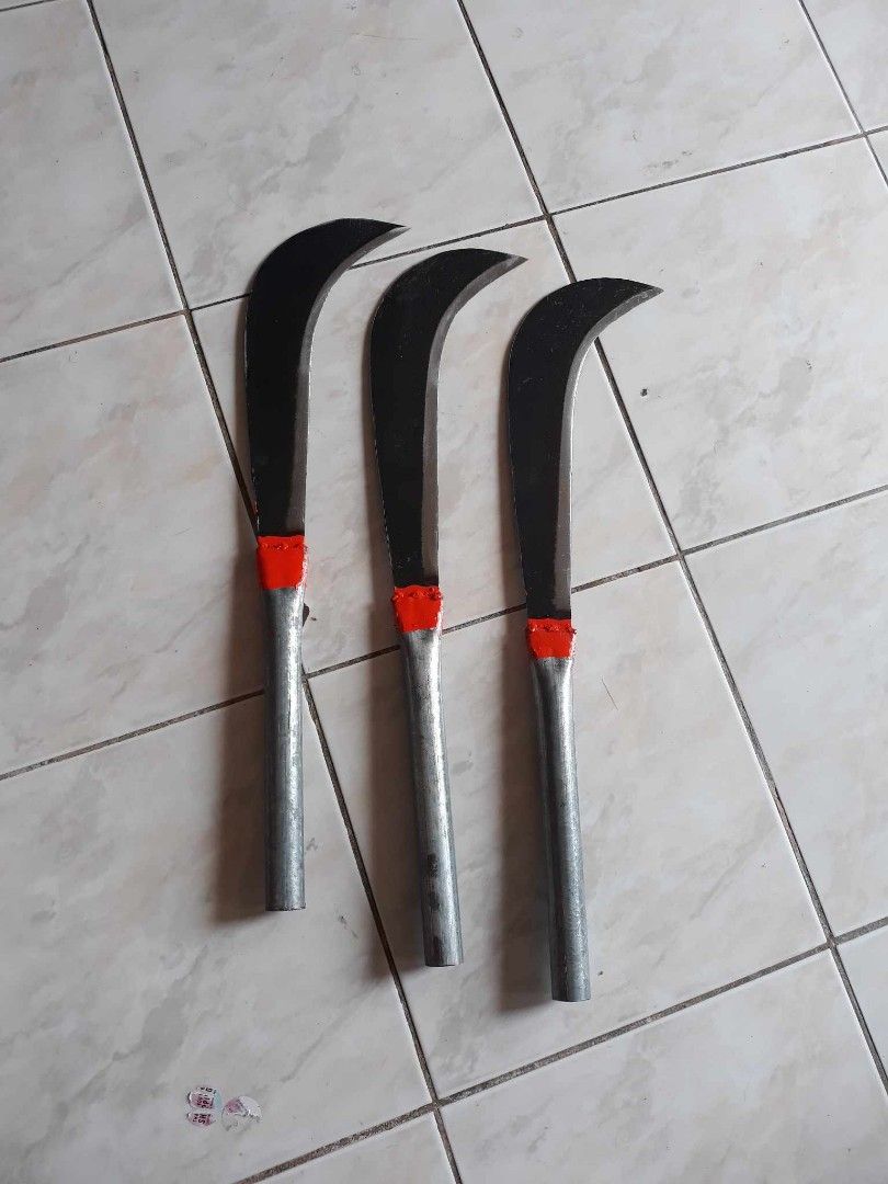 Halabas / Sickle Pang Gapas ng damo Steel Handle, Furniture & Home ...