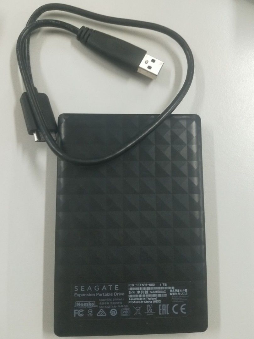 Hardisk Seagate External Expansion - 1 TB, Elektronik, Lainnya di Carousell Hardisk Seagate External Expansion - 1 TB, Elektronik, Lainnya di Carousell