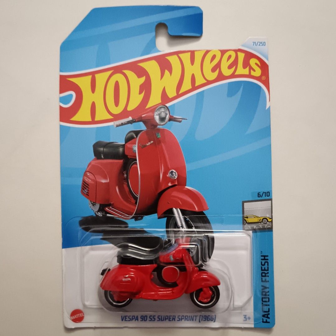 HOT WHEELS Vespa 90 SS Super Sprint (1966), Hobbies & Toys, Toys & Games on Carousell