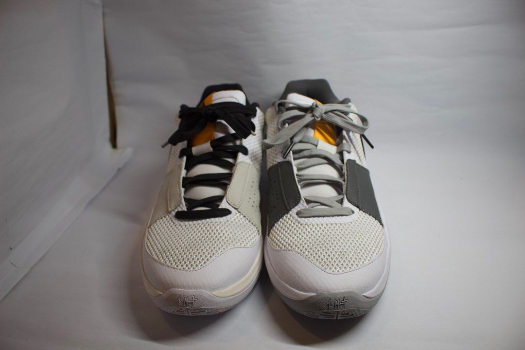 Ja Morant 1 Light Smoke Grey, Men's Fashion, Footwear, Sneakers on ...