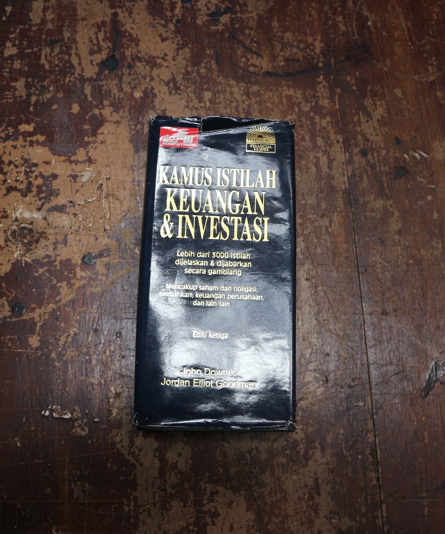 Kamus Istilah Keuangan & Investasi Edisi ke 3-John Downes, Buku & Alat Tulis, Buku di Carousell