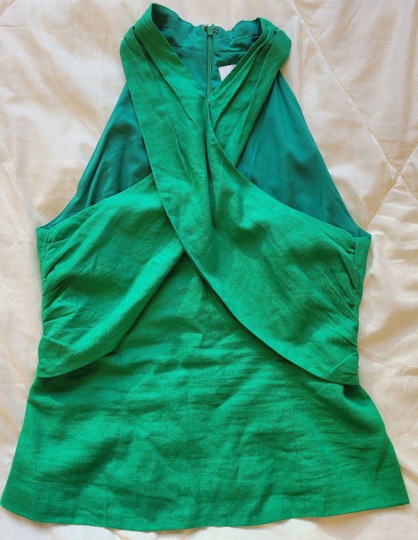 Love Bonito, Women's Fashion, Tops, Blouses on Carousell