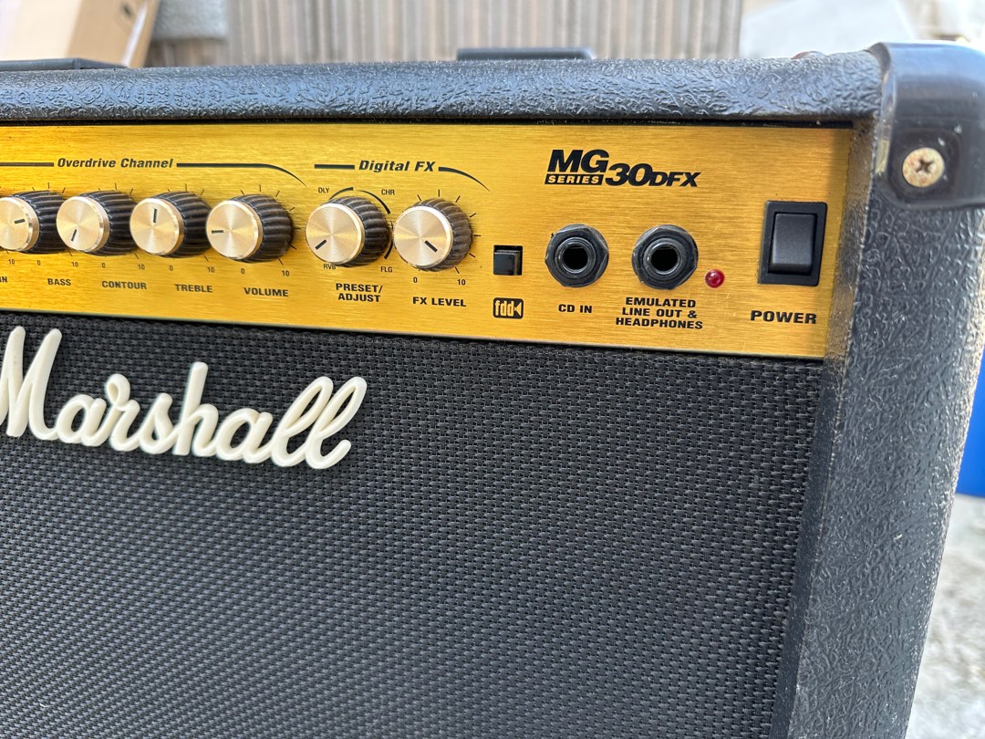 Marshall MG 30dfx Guitar Amp 10吋 30 Watts 結他擴音器, 興趣及遊戲, 音樂、樂器 & 配件, 樂器 ...