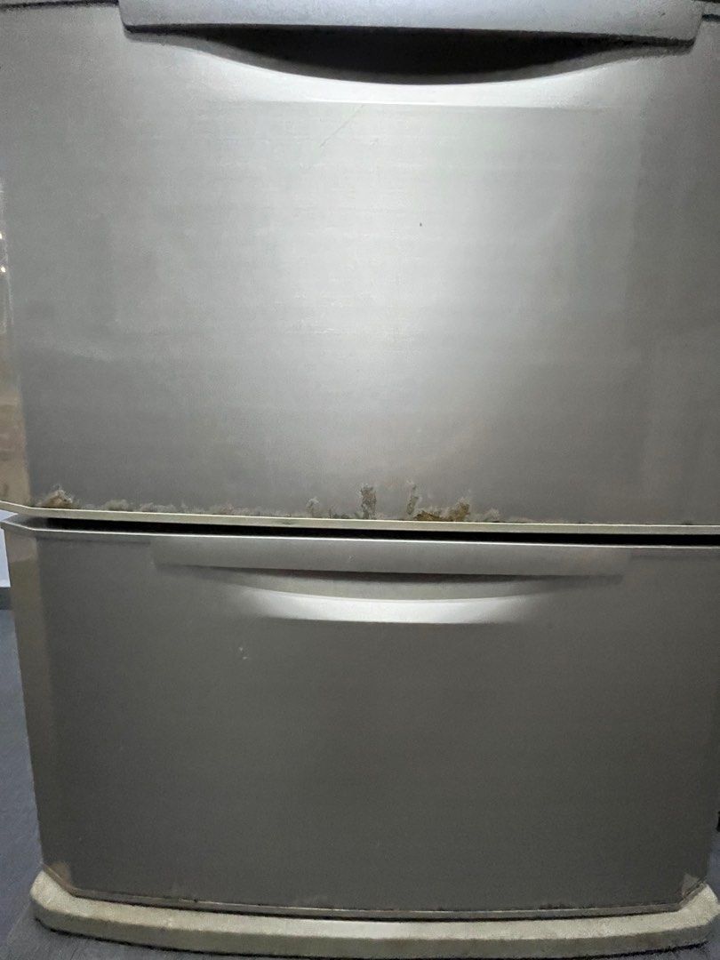 Mitsubishi Fridge Folio (Champagne color), TV & Home Appliances ...