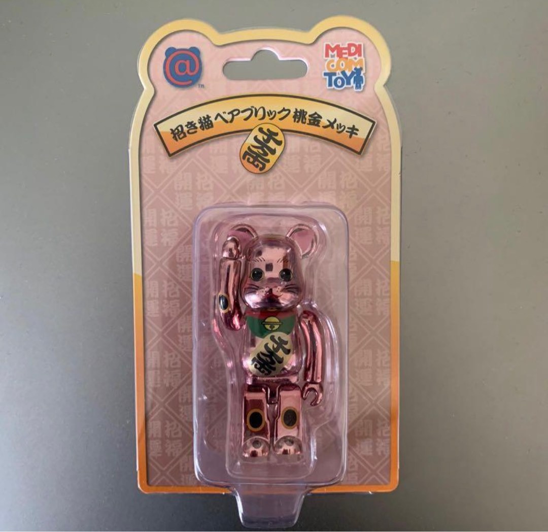Rare Pink Bearbrick 100% Menekineko, Hobbies & Toys, Toys & Games on ...