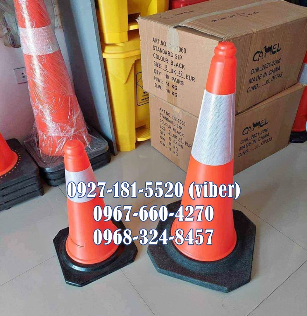 plastic traffic cone 18", Commercial & Industrial, Construction ...