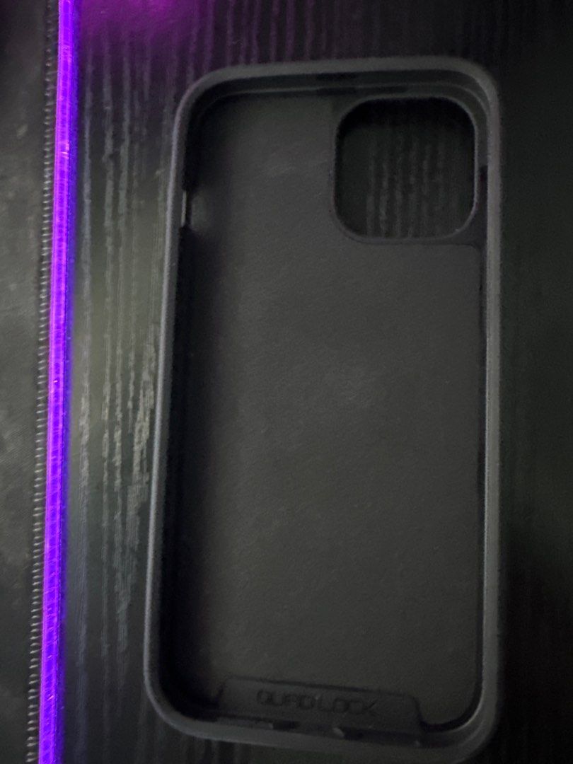 quad lock case iphone 12/12 pro max, Mobile Phones & Gadgets, Mobile ...