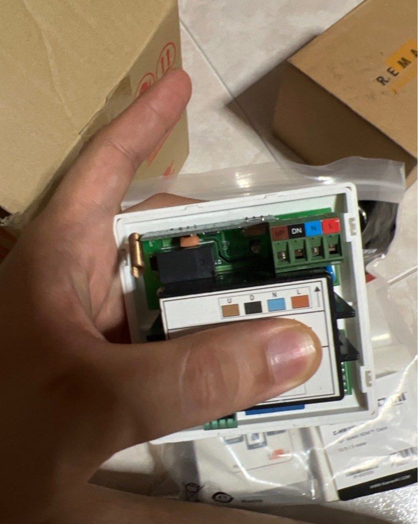 Remaco Screen controller (manual), Everything Else on Carousell