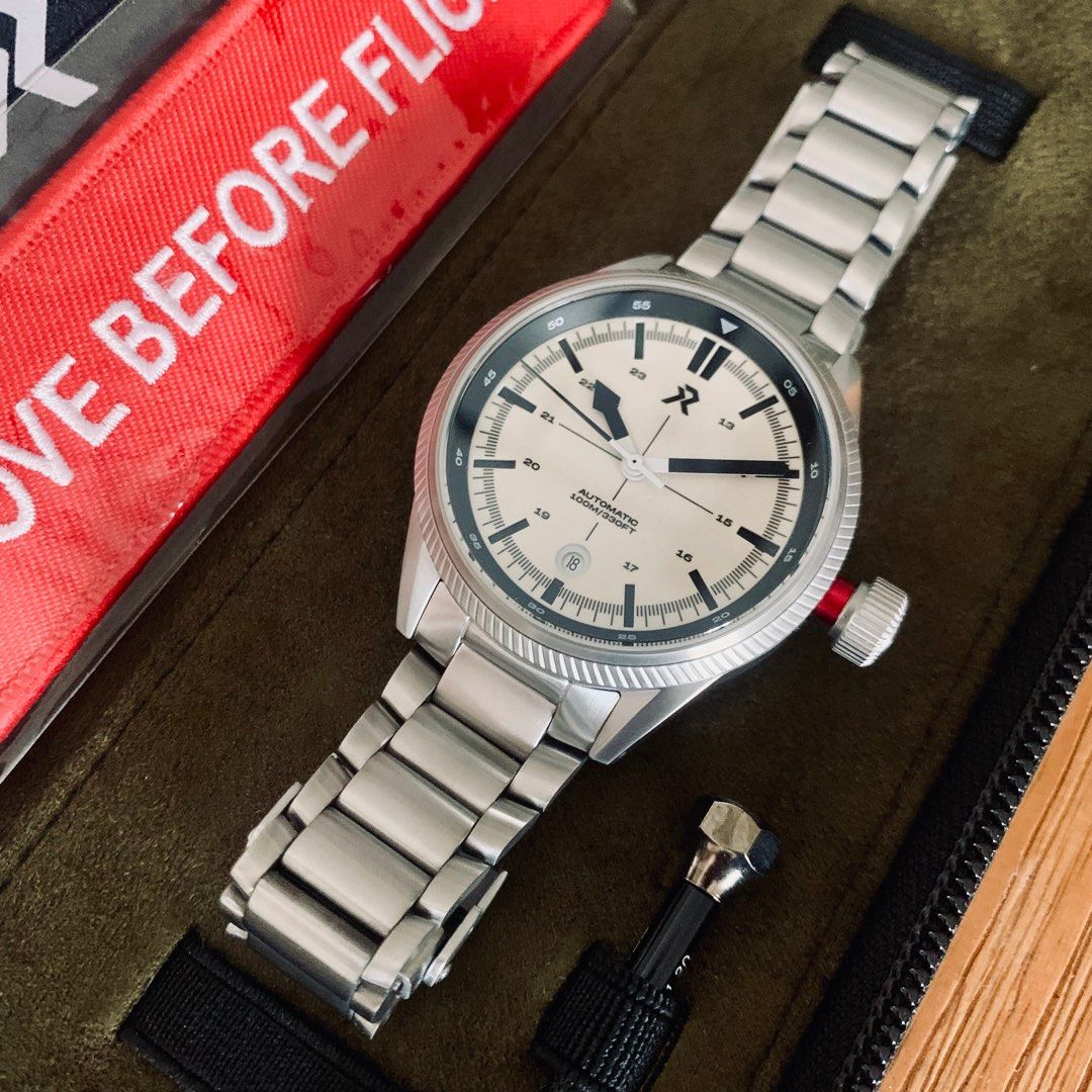 RZE Fortitude CruiserWhite Pilot Watch - fully lumed dial, anti ...