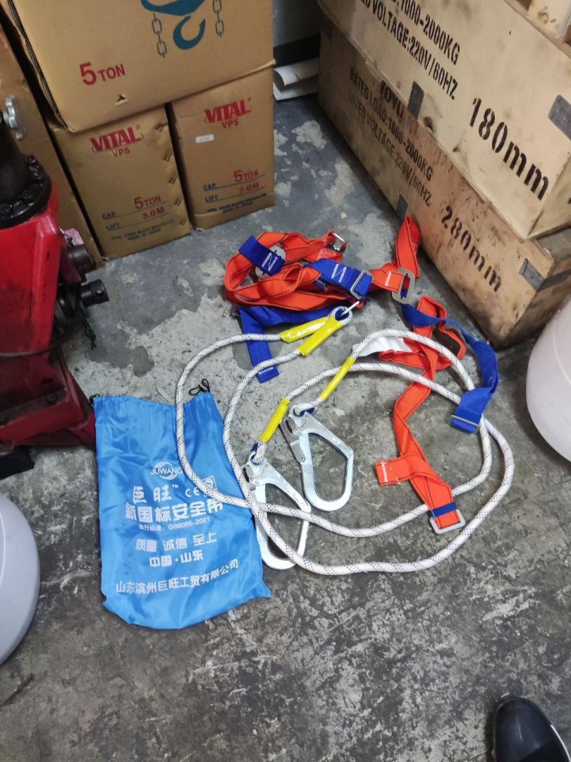 Safety Harness Big Hook Double Lanyard (Full Body, Commercial ...