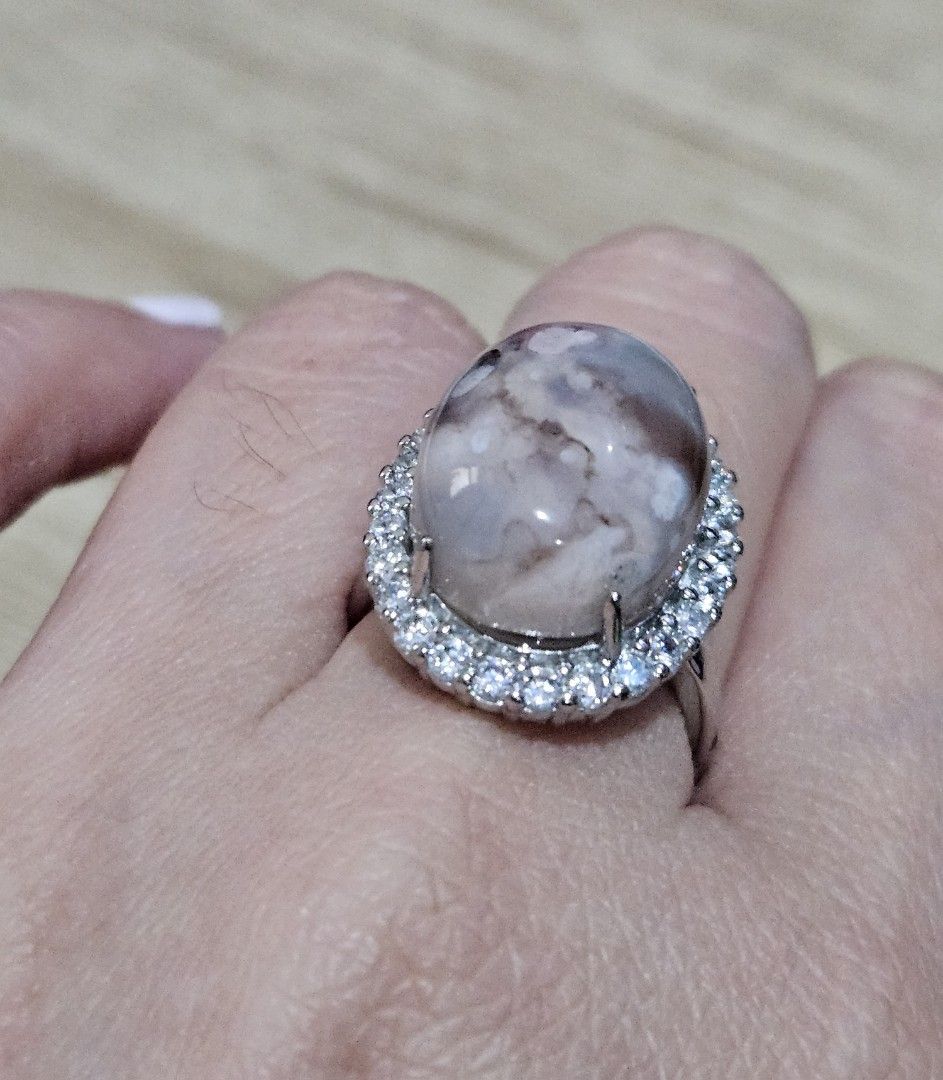 Sakura Stone Chunky Ring, Women's Fashion, Jewelry & Organizers, Rings ...
