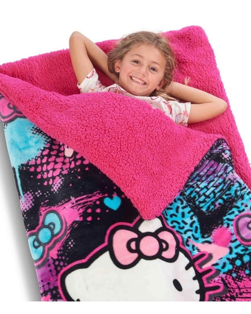 Sanrio Original Hello Kitty Slumber Blanket, Furniture & Home Living ...