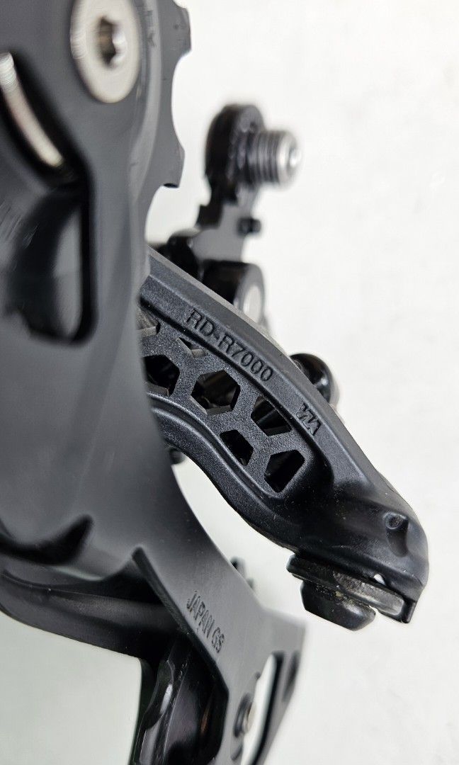 Shimano 105 RD-R7000 Rear Derailleur(GS), Sports Equipment, Bicycles ...